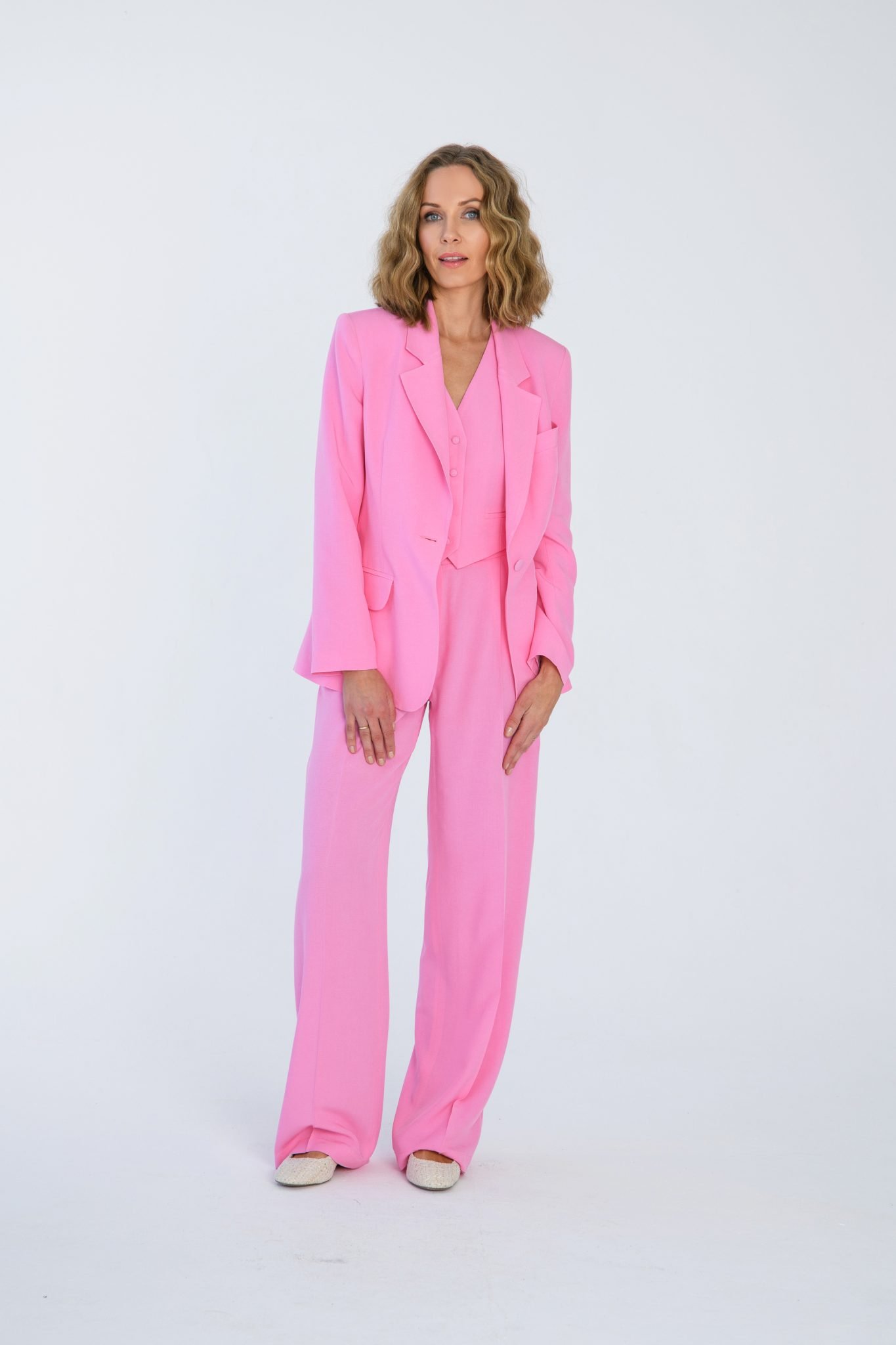 Różowa marynarka z wiskozy - Niumi